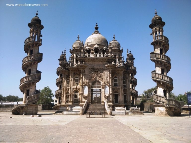 Discover Gujarat's Taj mahal and other historical places in Junagadh